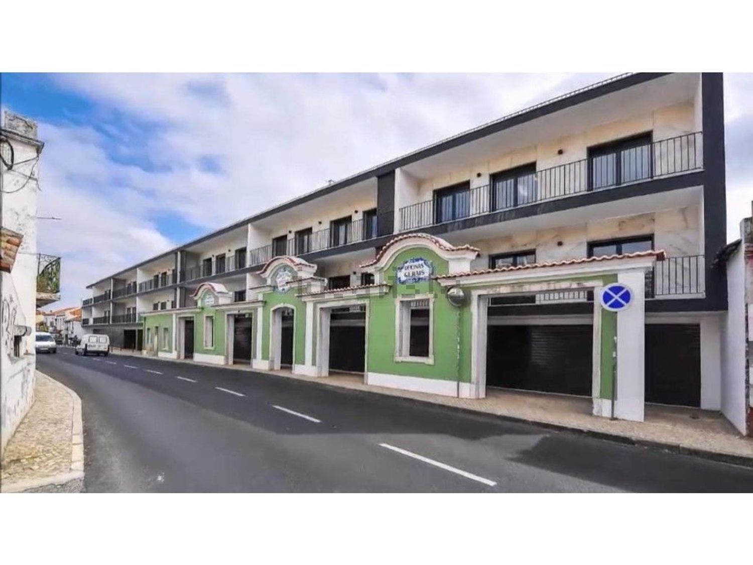 Apartamento t3 à venda na Rua Almirante Gago Coutinho, 18 - Visite